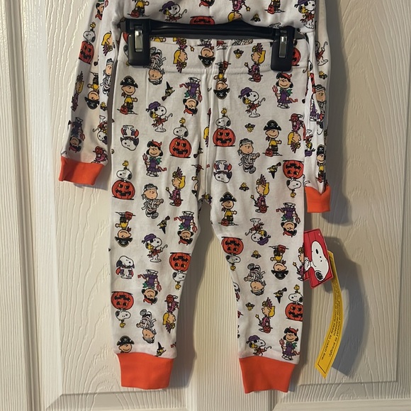 Pajamas | Nwt Snoopy Peanuts Pajamas Set Sz 2 | Poshmark